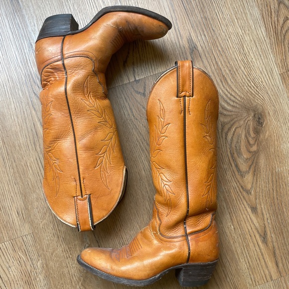Justin Boots | Shoes | Vintage Justin Tan Leather Cowboy Boots | Poshmark